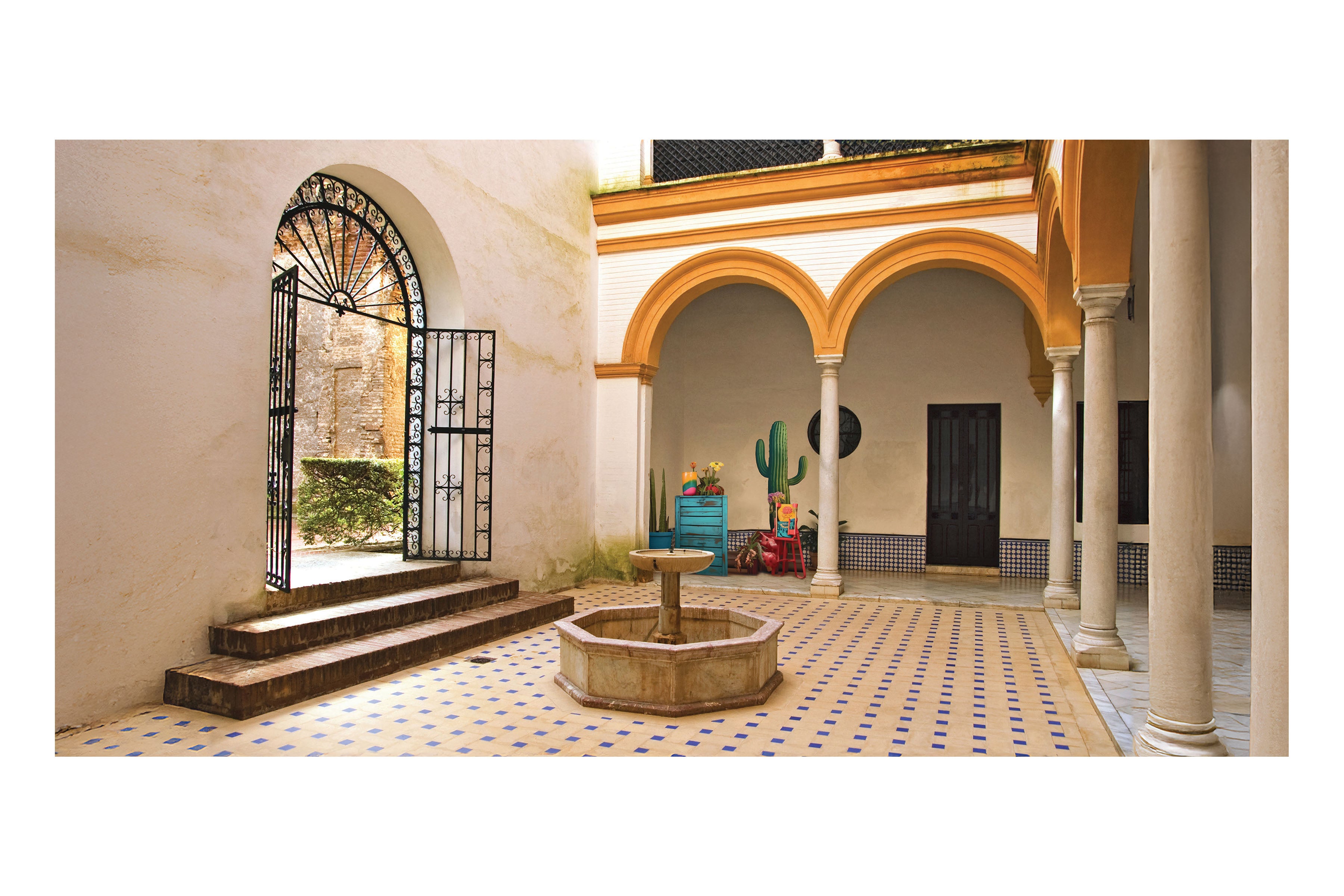 Latin Interior Courtyard Theatre Backdrop – Theatre Scenes