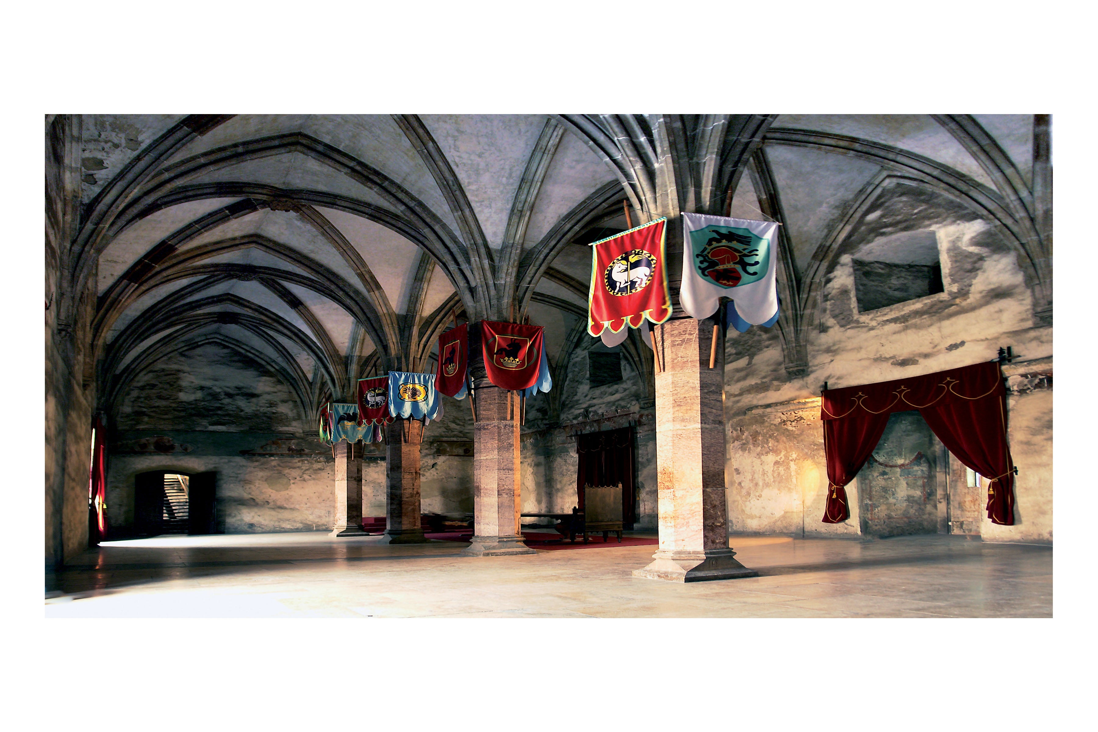 Medieval Castle Interior Theatre Backdrop – Theatre Scenes